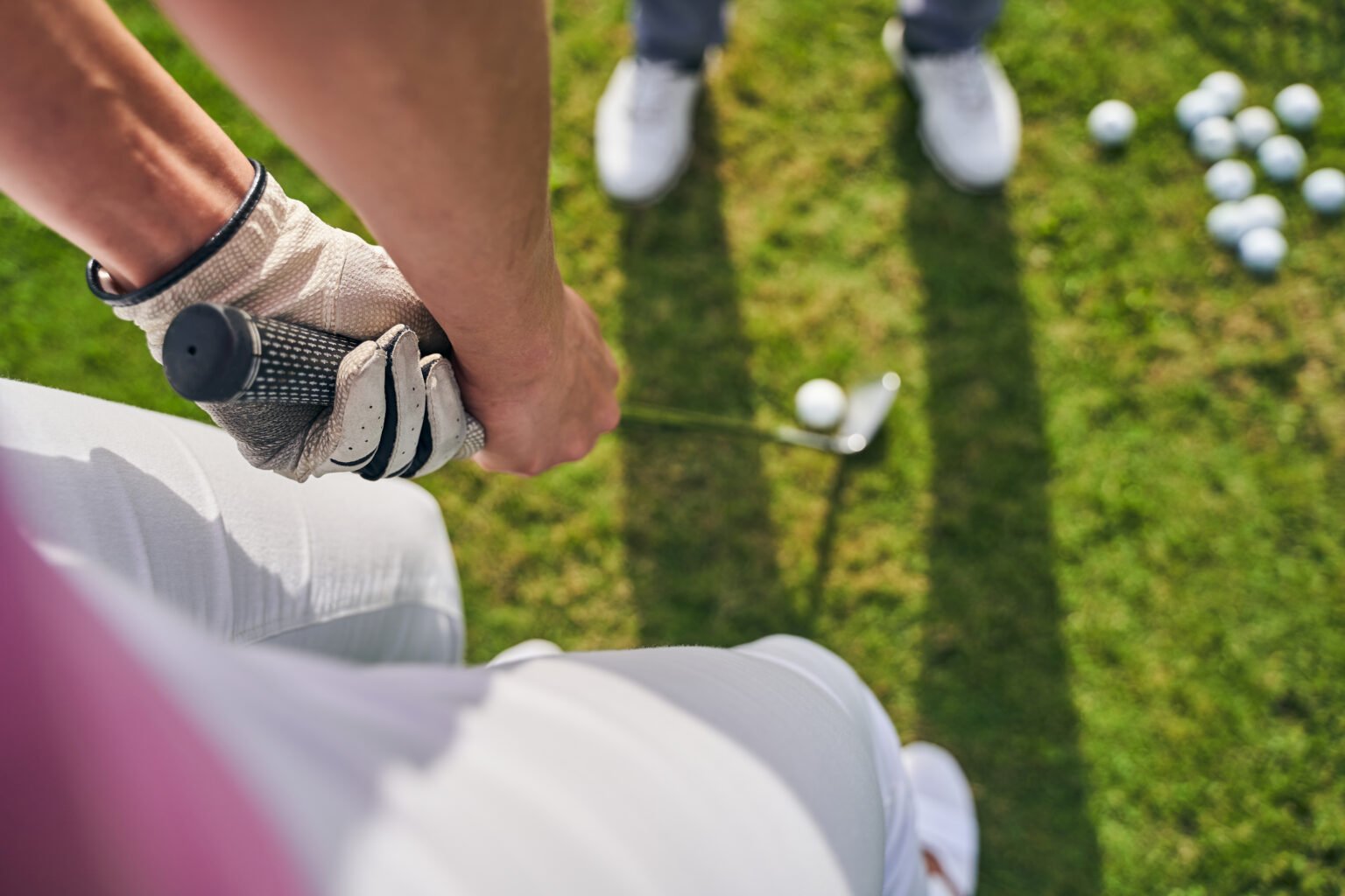 9 Budget-Friendly Tips for Starting Golf - Tee To Toe